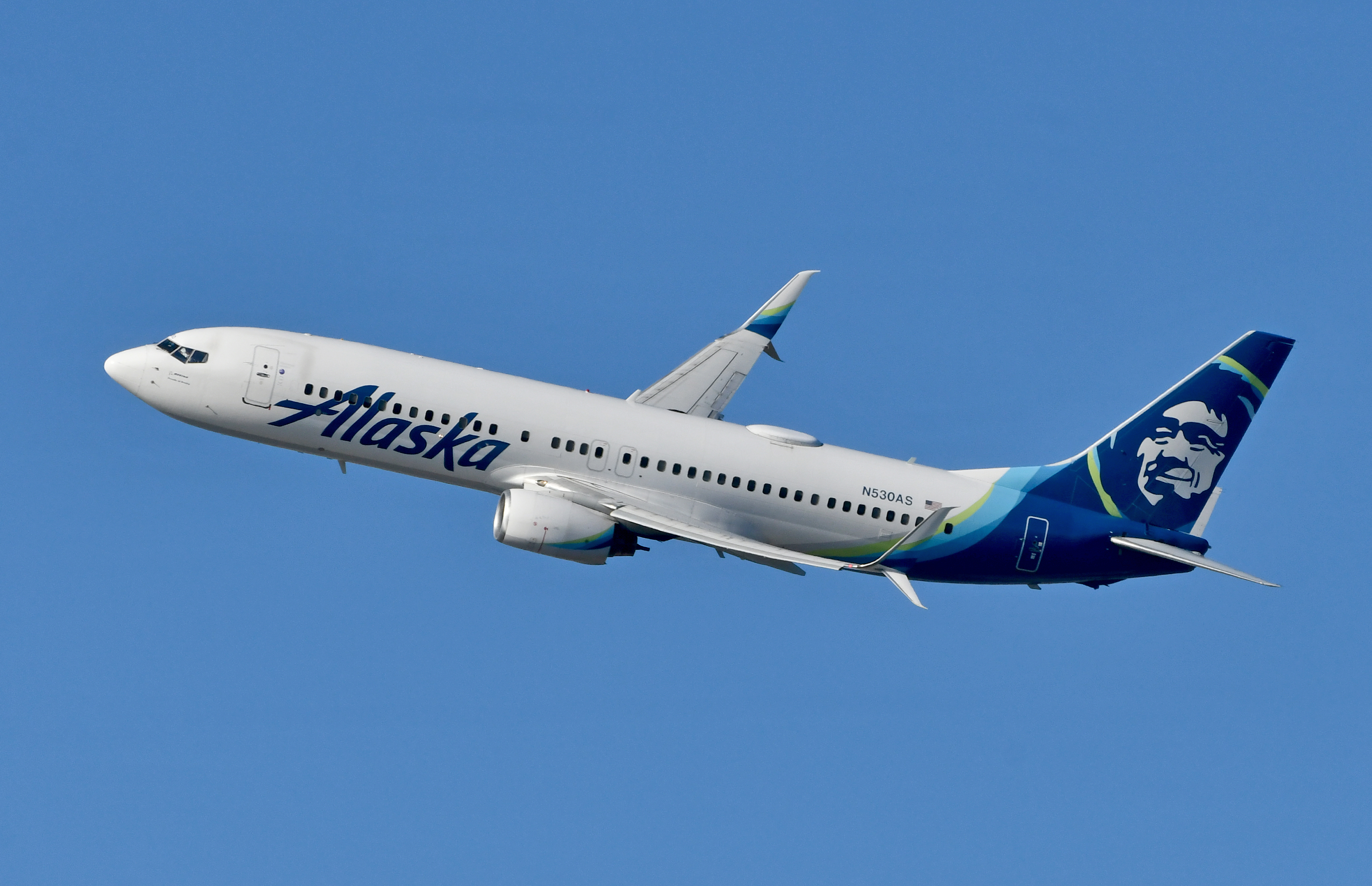 Alaska Airlines Atmos Rewards Debuts 'Members Day' Promos