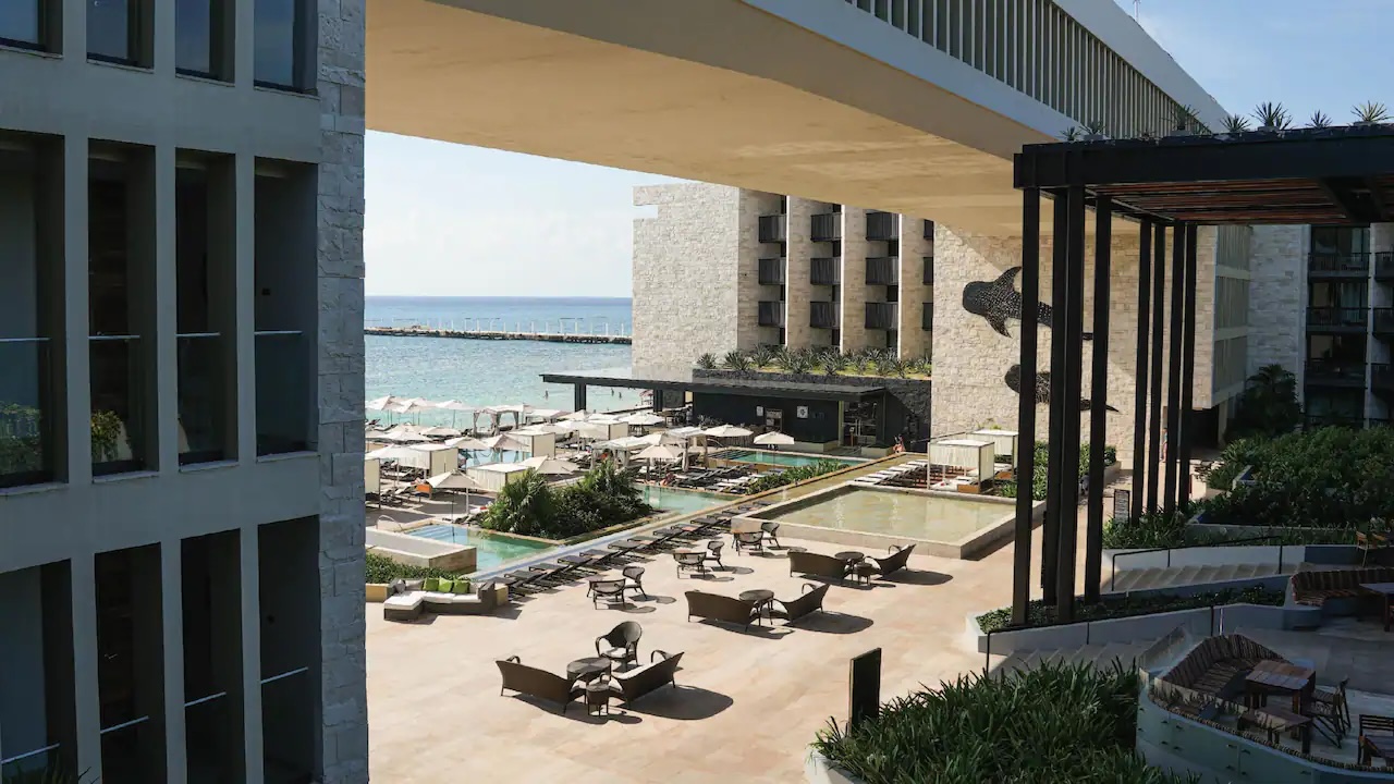 Grand Hyatt Playa del Carmen Says Adiós to World of Hyatt