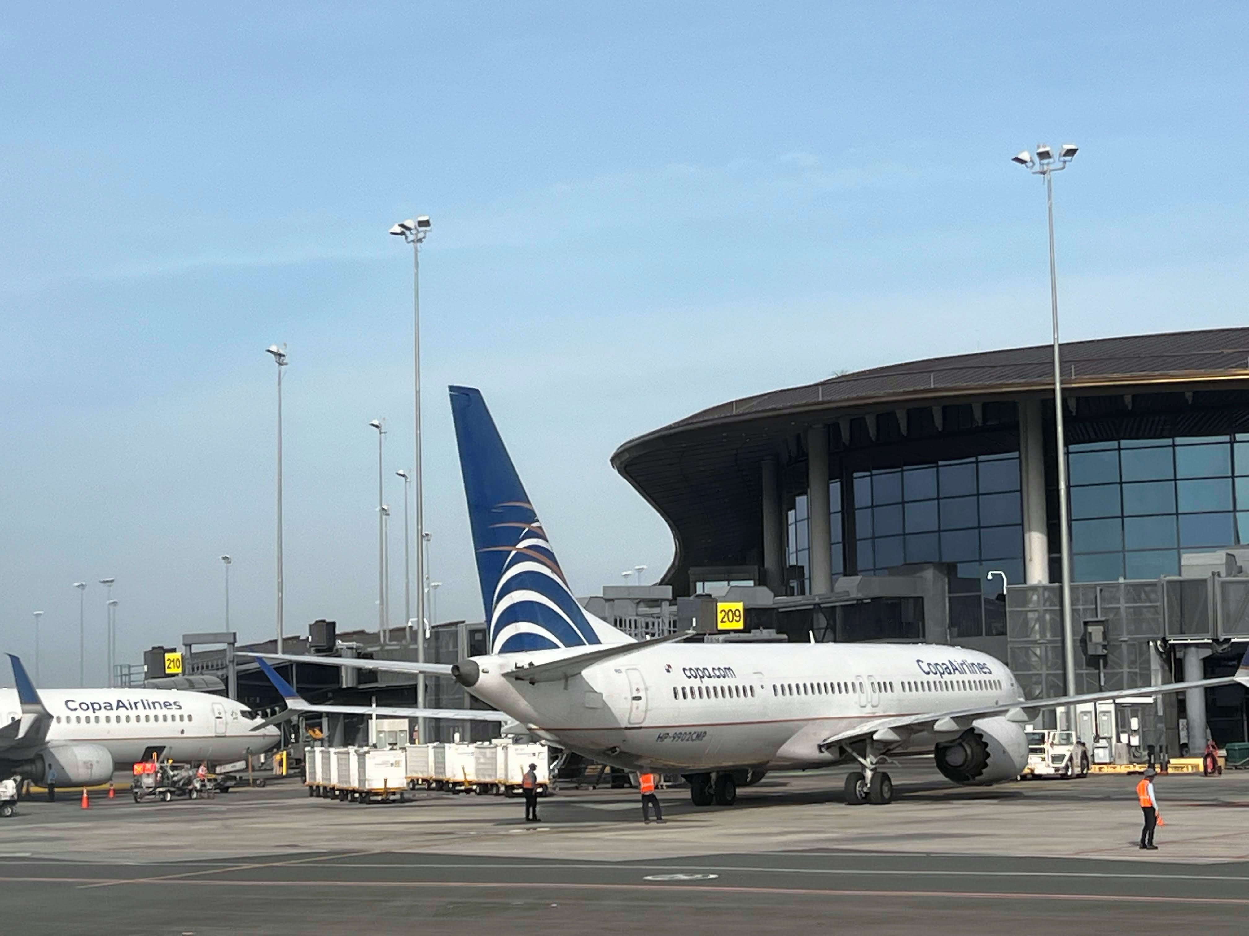 Copa Airlines Review: 4 Things You Need To Know for 2025